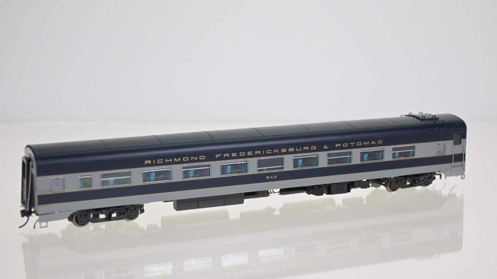 Rapido Lightweight Coach Richmond Fredricksburg & Potomac 843 HO scale ...