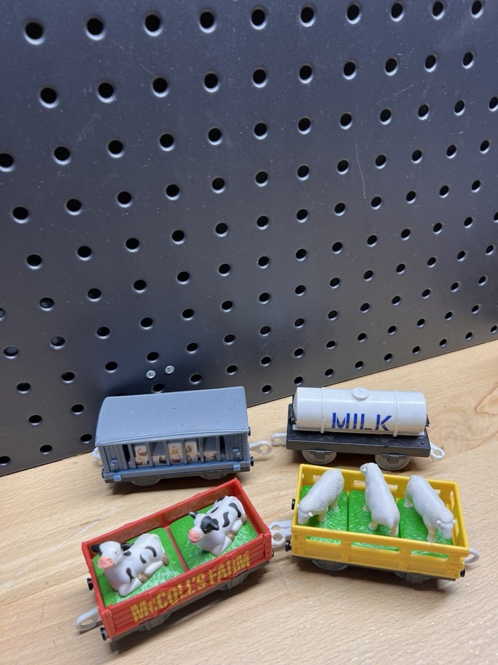 Thomas & Friends Trackmaster Cargo Lot Filled Wagons McColls Farm Milk ...