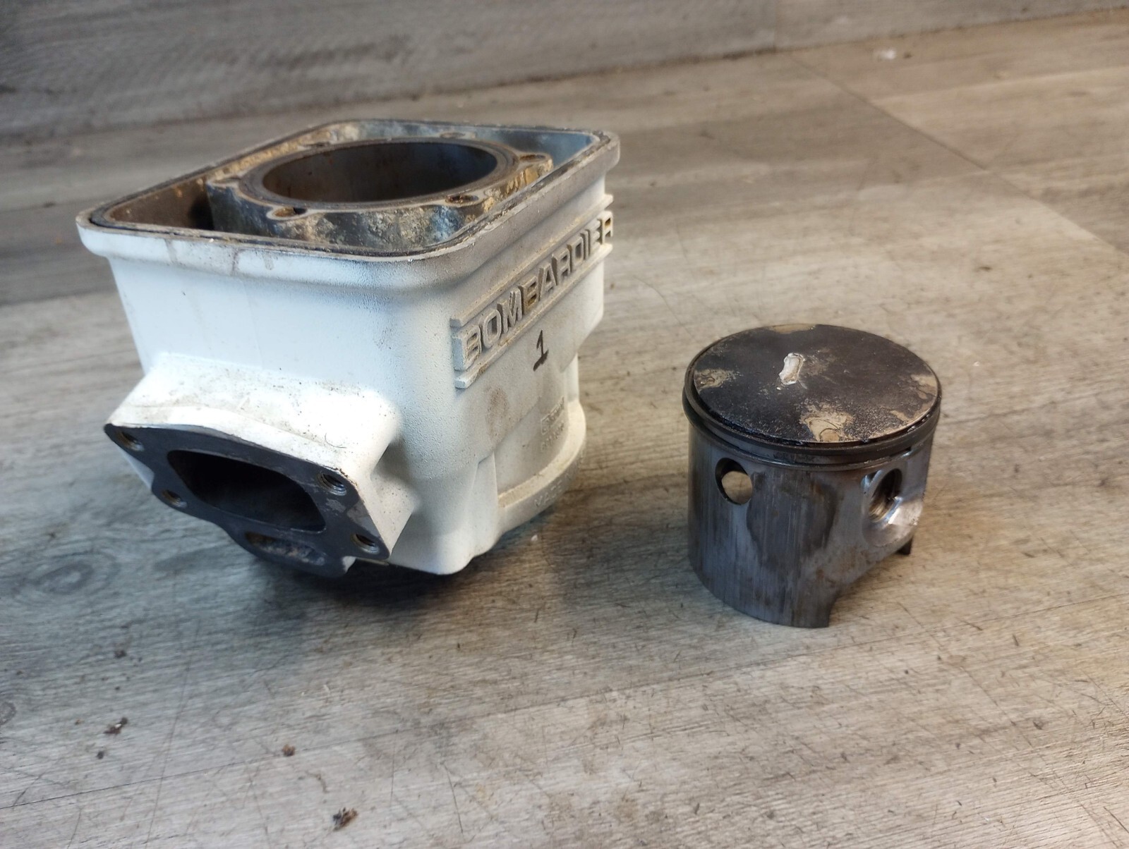 1992 92 Seadoo Sea Doo 587 GTS Jetski Pwc Engine Cylinder Jug Piston #1 ...
