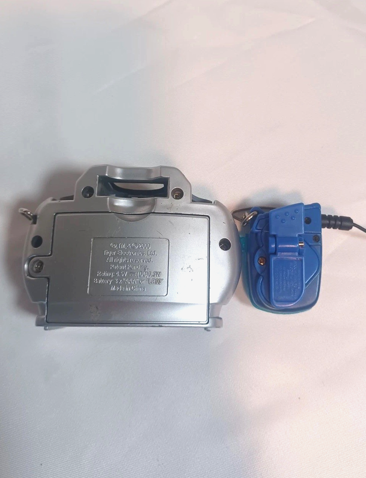 Y2K Tiger Hit Clips Boombox & Micro Personal Player - FOR PARTS ***READ ...