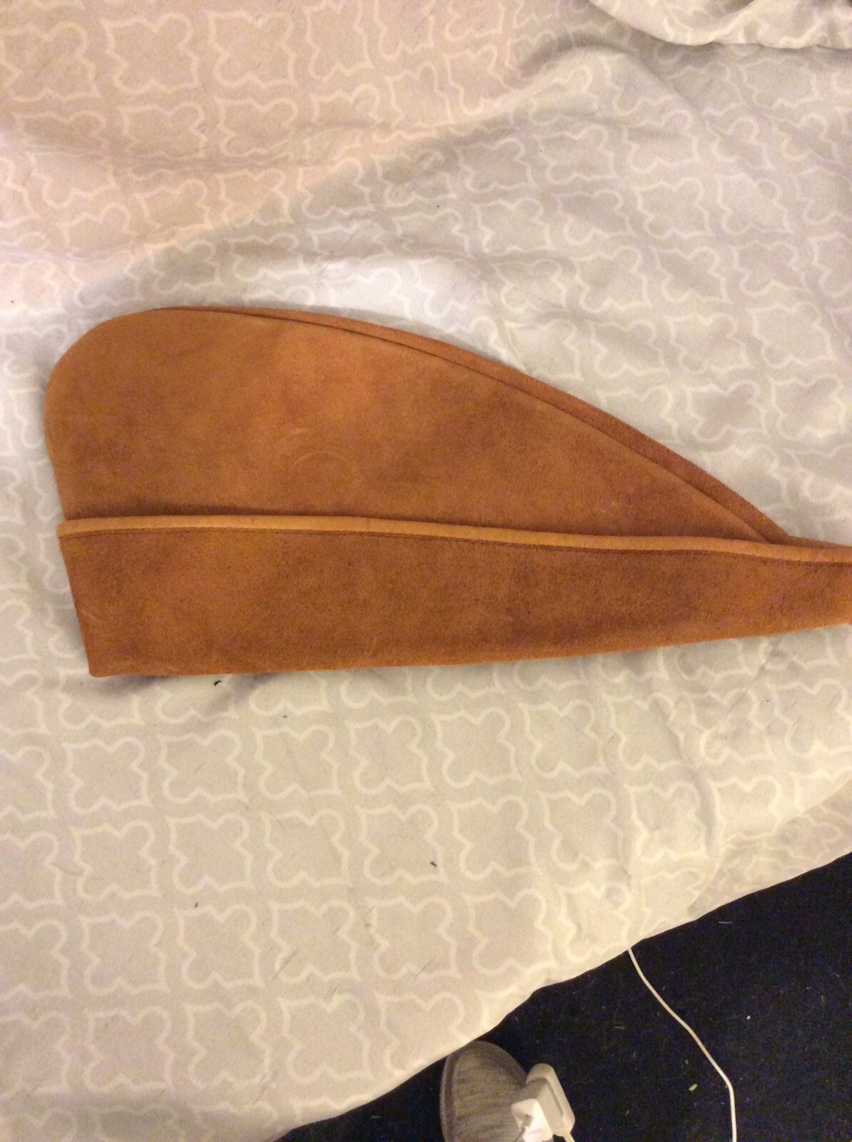 Vintage Leather “ Peter Pan” Hat - Gem