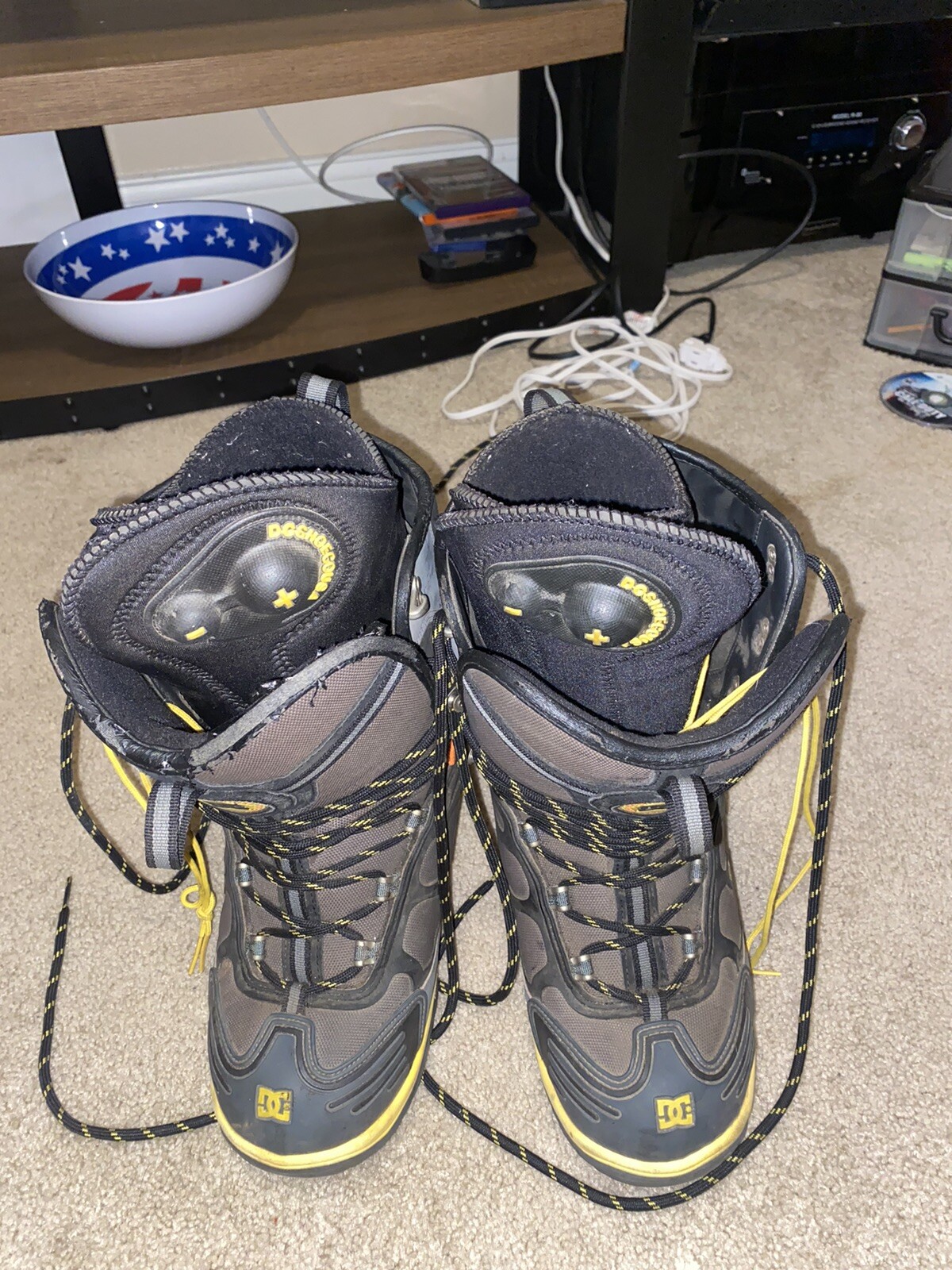 DC SHOE USA REVOLUTION SNOWBOARD BOOTS, GRAY/YELLOW MENS US 13 Pumpable ...