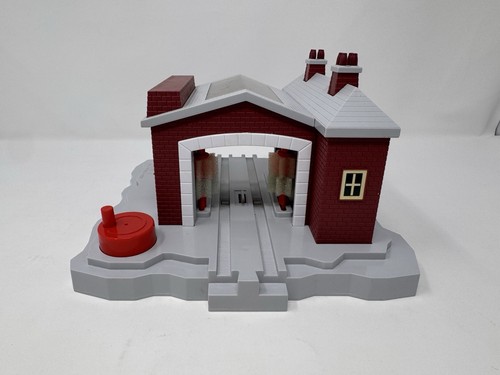 2005 TOMY Thomas & Friends Trackmaster Sodor Engine Car Wash P449 | eBay