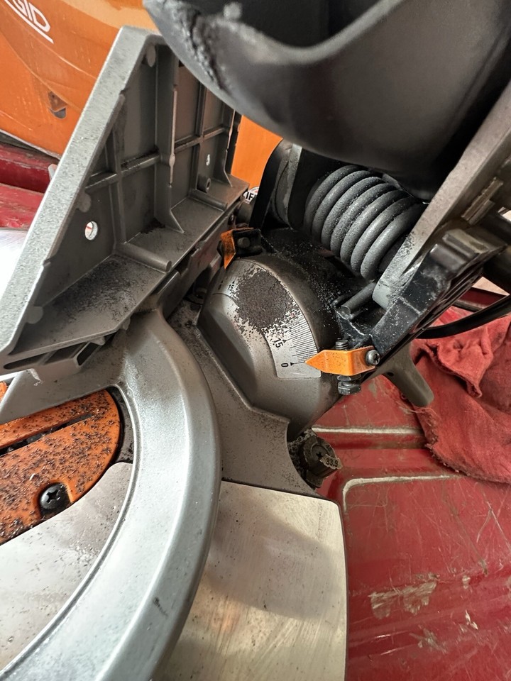 RIDGID R4113 15 Amp 10 inch Dual Miter Saw with LED Cut Line Indicator ...