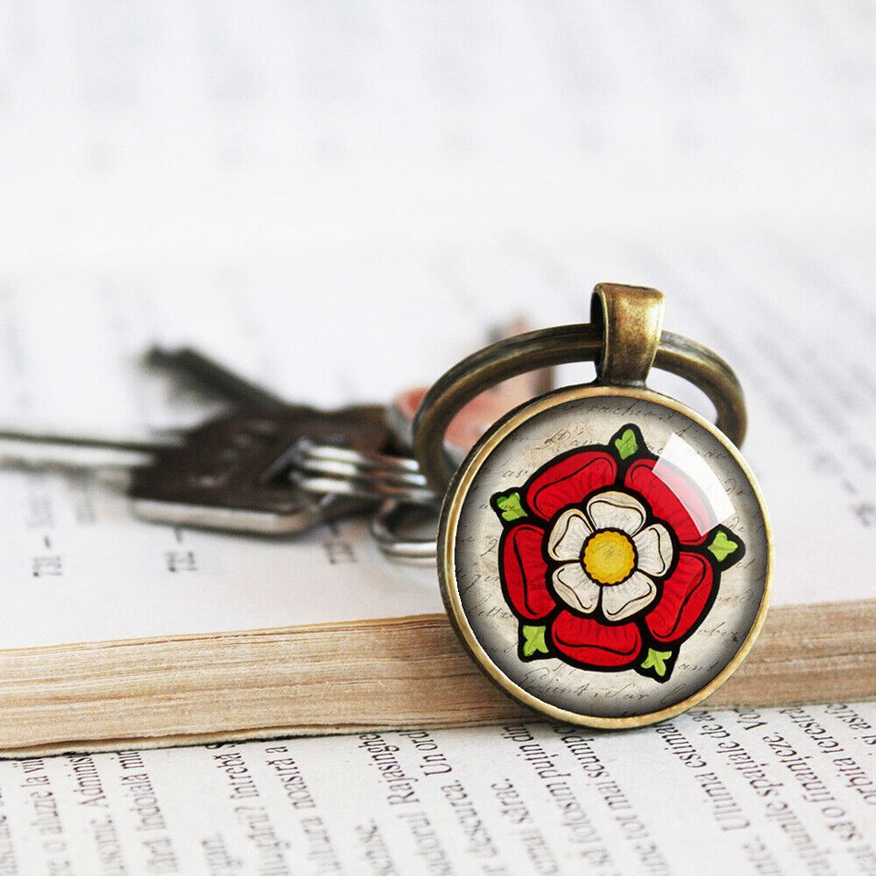 Tudor Rose Flower Keychain, Tudor Rose Keyring, Henry Tudor Rose key ...