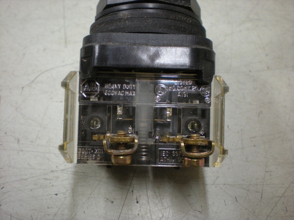 Allen Bradley 800H-AR...F NO Pushbutton Switch - Green Button - Tests ...