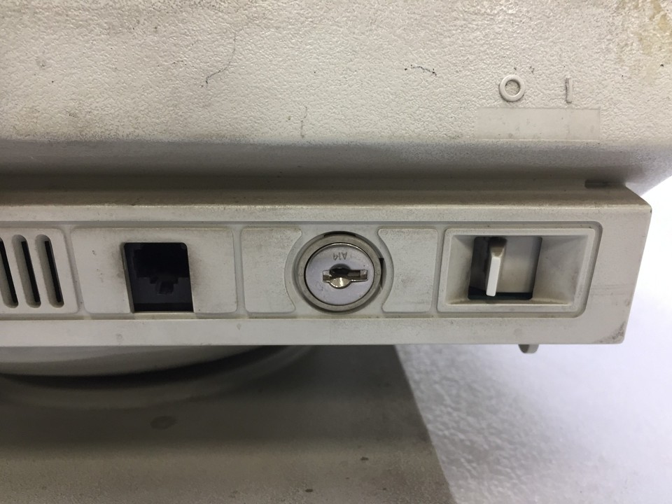 Vintage IBM 3476 Green Twinax 14in Display Terminal Workstation Monitor ...