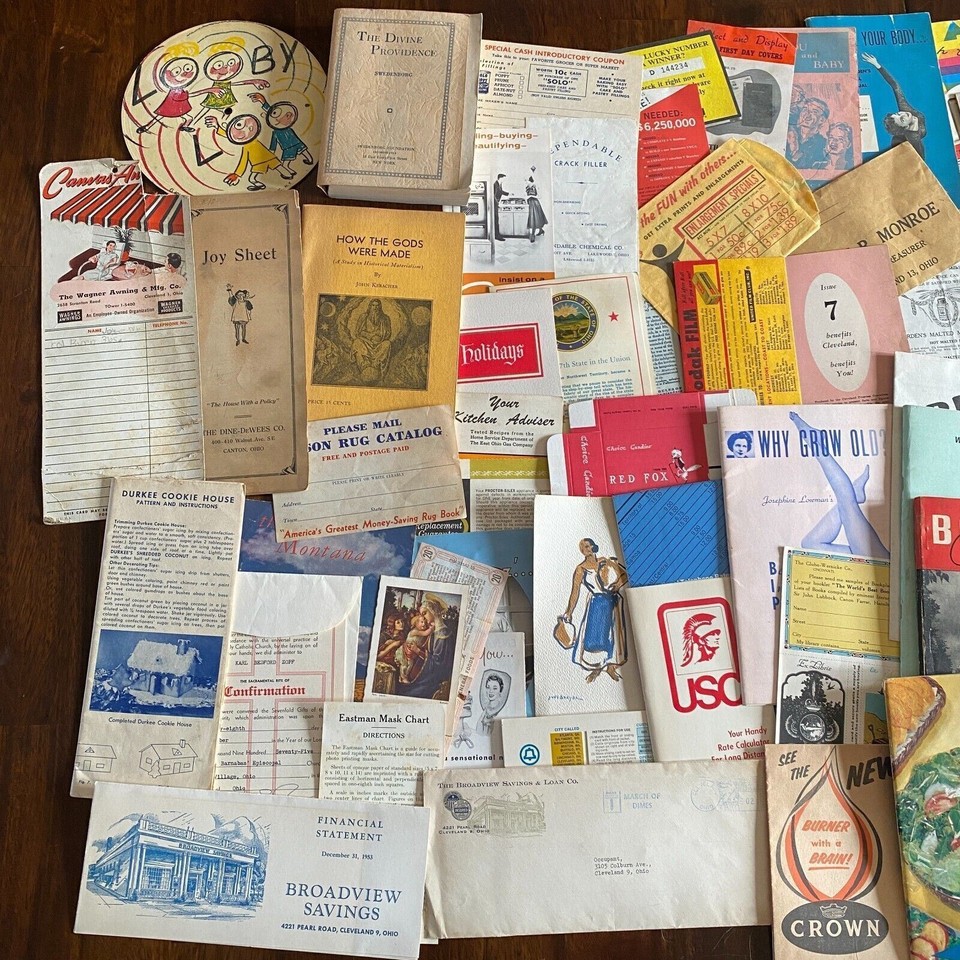 Ephemera Lot vintage 1918-1990s 200+ pieces brochures magazines ...