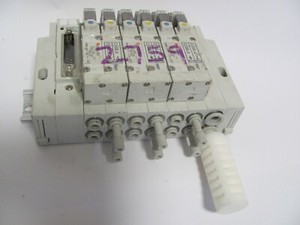 SMC Pneumatic Valve Block 24VDC-COM Port | eBay