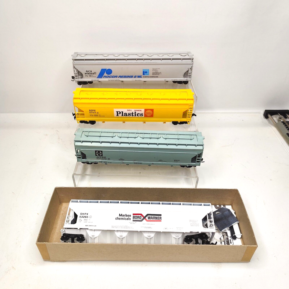 HO Athearn Four Bay Hopper Sante Fe Borg Warner Procor Resins Shell ...