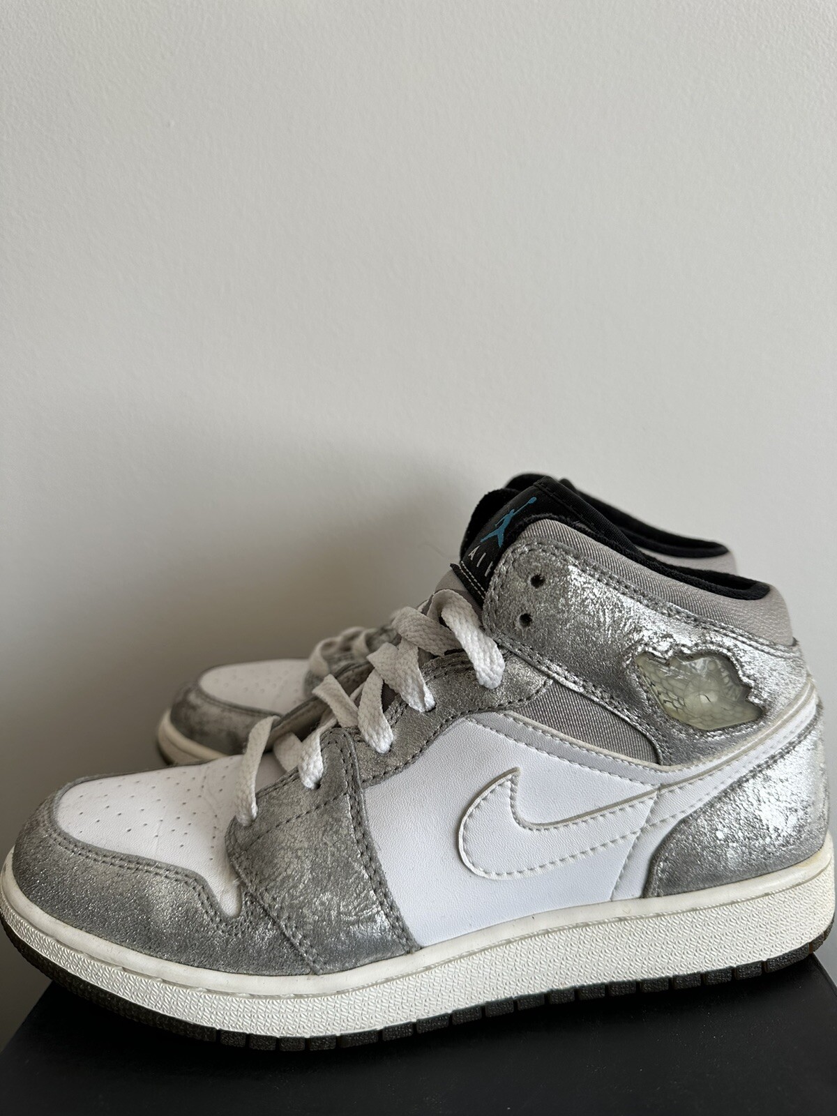 Nike Air Jordan 1 Retro Silver/White Size 6 | eBay