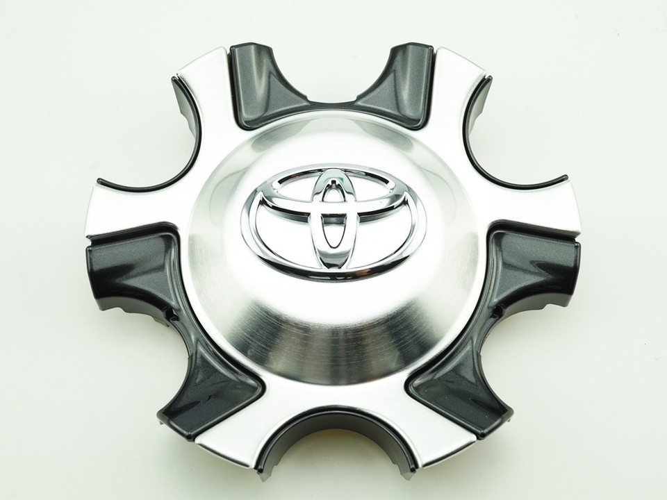 1PC TOYOTA NEW FORTUNER 2015-18 GENUINE COVER SUB ASSY WHEEL HUB 4260B ...