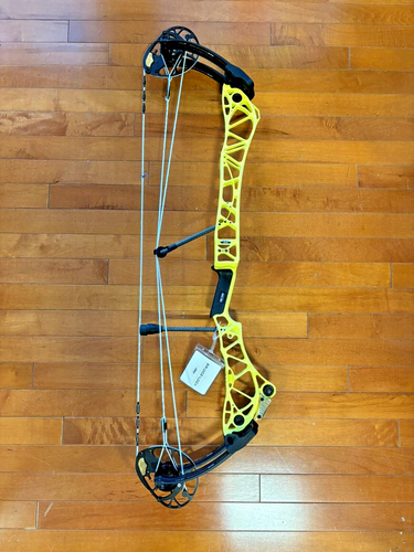 Mathews Title 36 Yellow Riser Black Limbs RH Bow | eBay