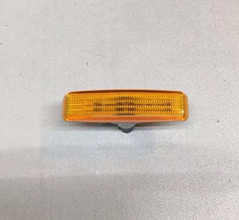 BMW E39 Turn Signal Light Fender Side Marker Lamp Amber Lens ...