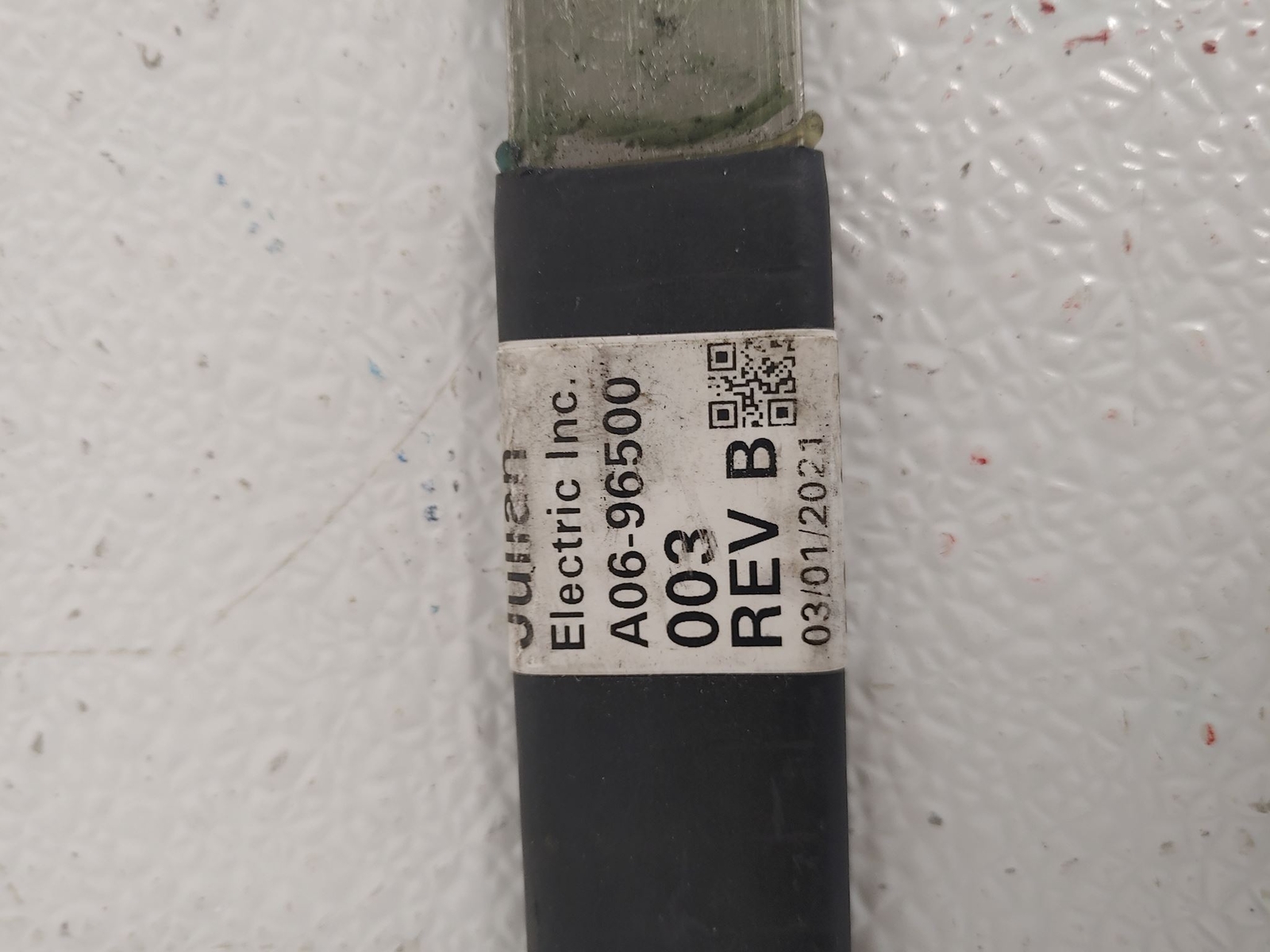 Used Freightliner Busbar Negative 3 Battery Jumper - P/N: A06-96500-003 ...