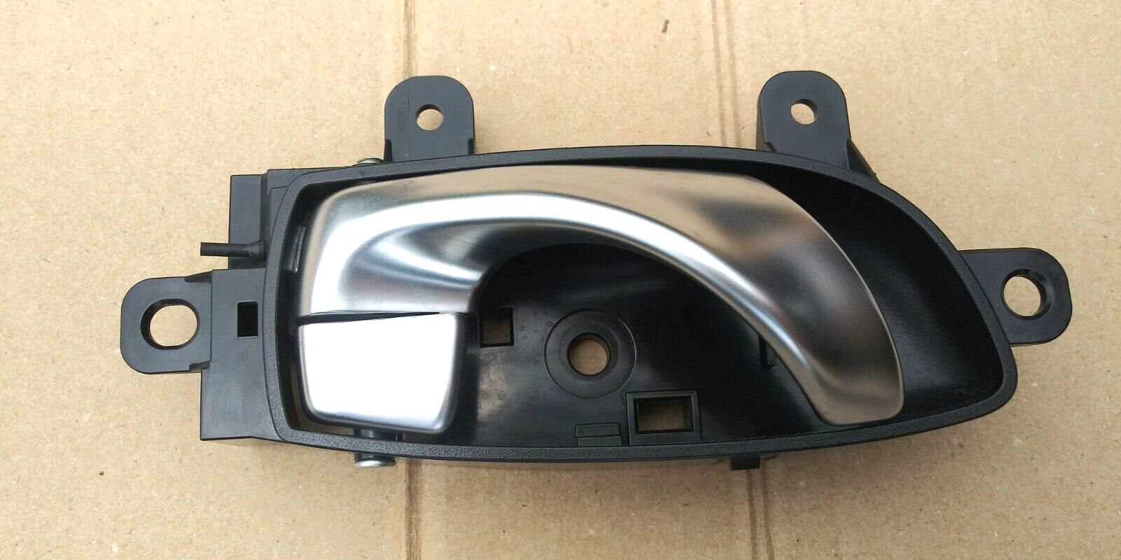 2018-2023 Infiniti Q50 RH Rear Interior Door Pull Handle 82950-2V70A ...