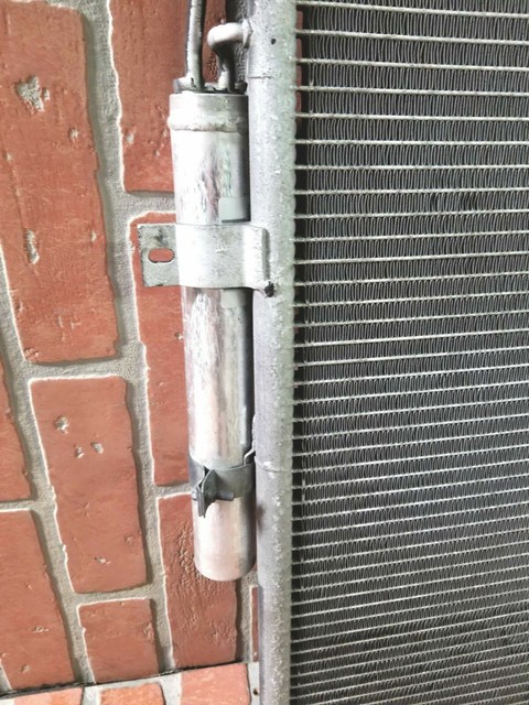 OEM Land Rover Engine Cooling Radiator L25951 Ah328005ac for sale ...