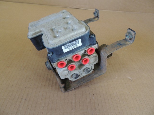 OEM GM Chevy Silverado Sierra ABS Brake Control Module Pump 13354736 ...