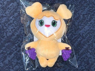 TWICE Happy Happy High five release event JIHYO Bag charm JIVELY ...