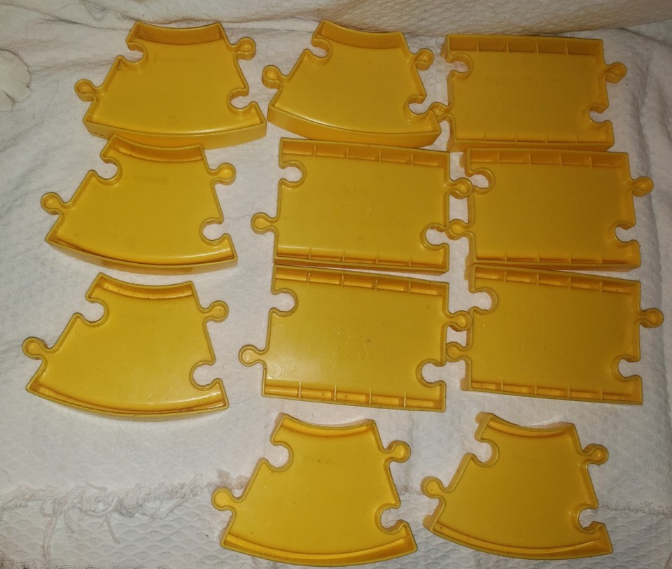 VTG Little Tikes Peak Road & Railway Green Mountain Yellow Track Lot 11 ...