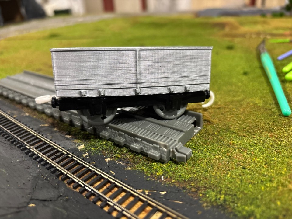 Custom 3d printed trackmaster Open end door wagon shell with slate load ...