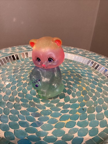 Fenton - Sitting Bear Figurine. Fenton Crystal Satirized Phoenix Effect ...