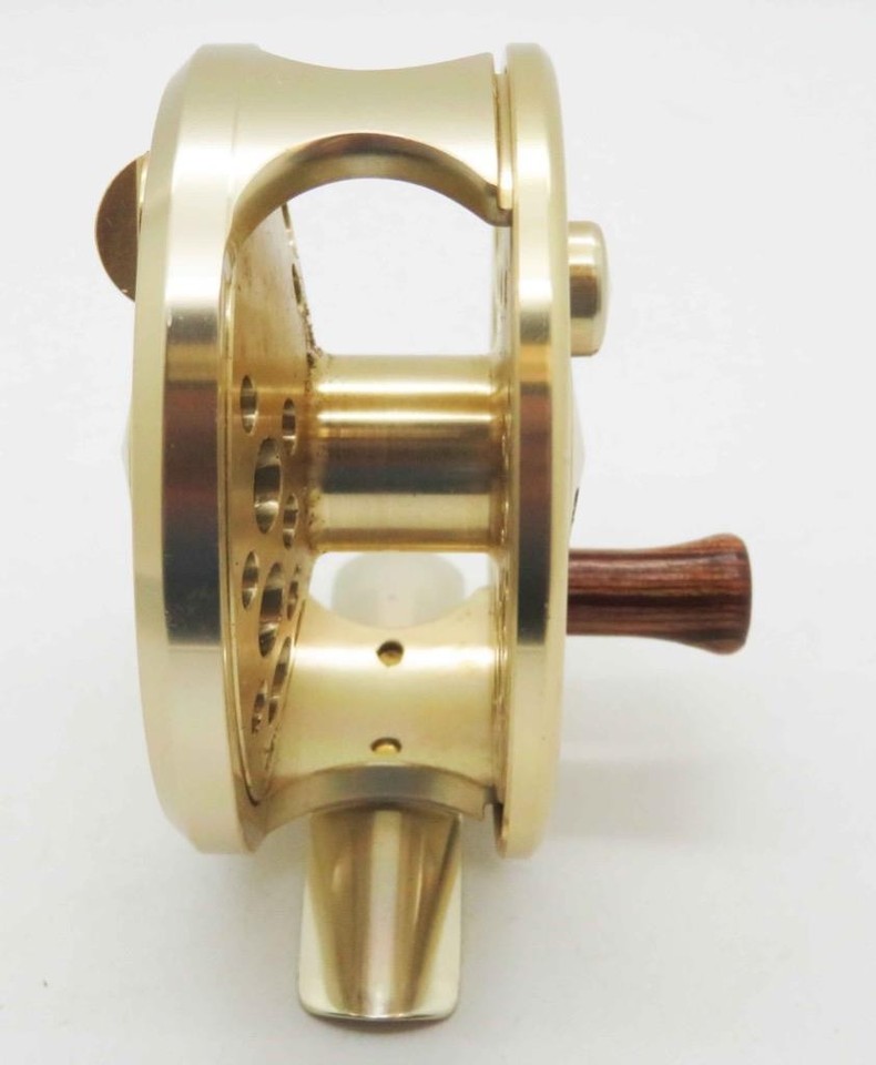 C23) OUTSTANDING MARADO EVOLUTION F-124 FLY REEL | eBay