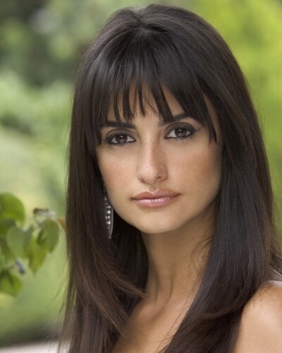 Penelope Cruz Medium Hair