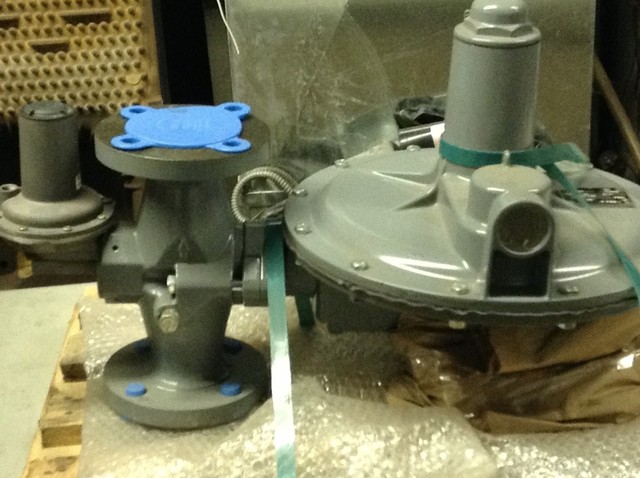 2" Fisher Regulator High Pressure regulator S208 -2" gas regulator for ...