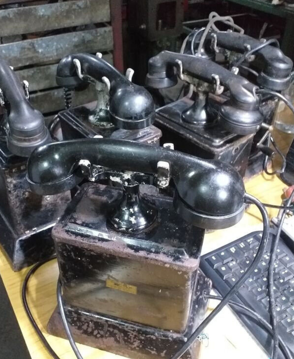 Vintage Antique Railroad Ericsson AC-550 Railway Telephone | eBay