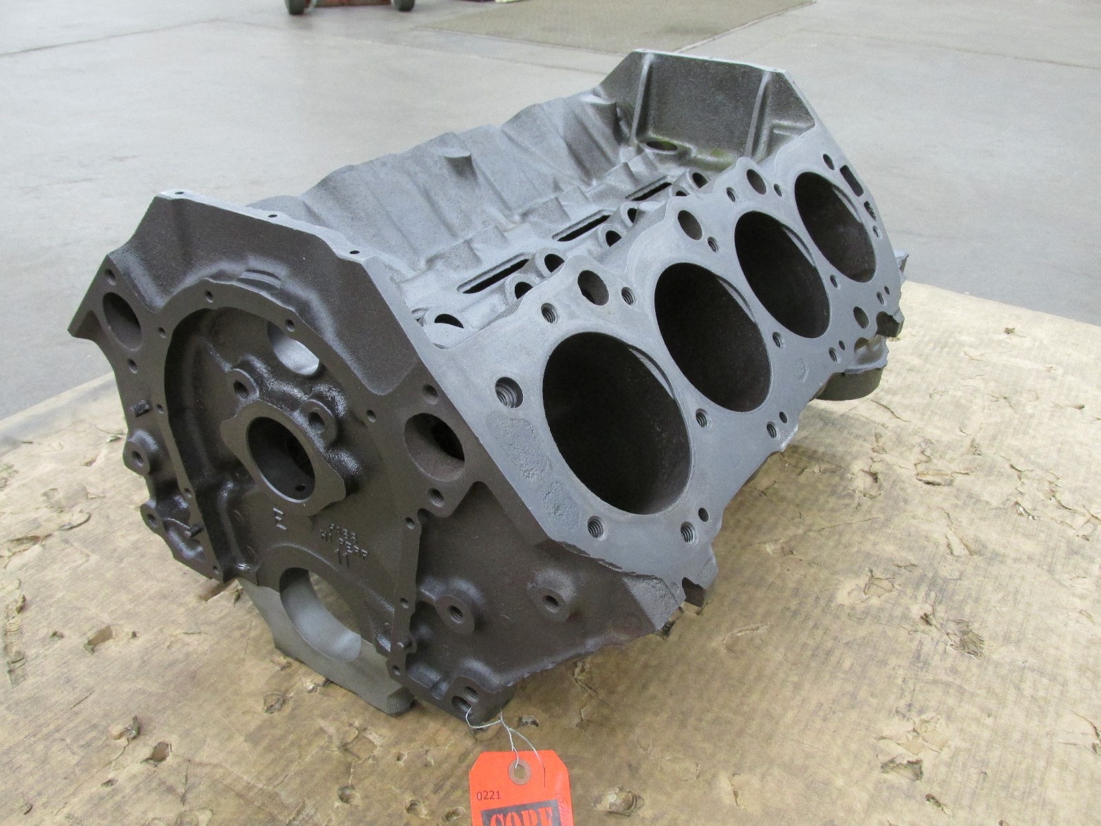 1972 Chevelle Camaro 402 Big Block Chevy 2 Bolt Block 3999290 290 B-18 ...