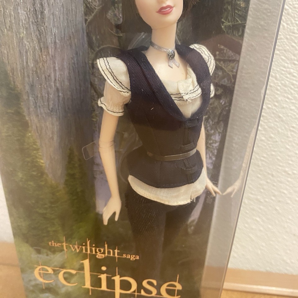 The Twilight Saga Eclipse Alice Barbie Pink Label Rare T2237 Doll Collectible | eBay