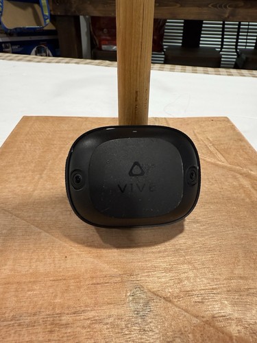 HTC Vive Ultimate Tracker 3+1 Kit Vr Sensor Only One! | eBay