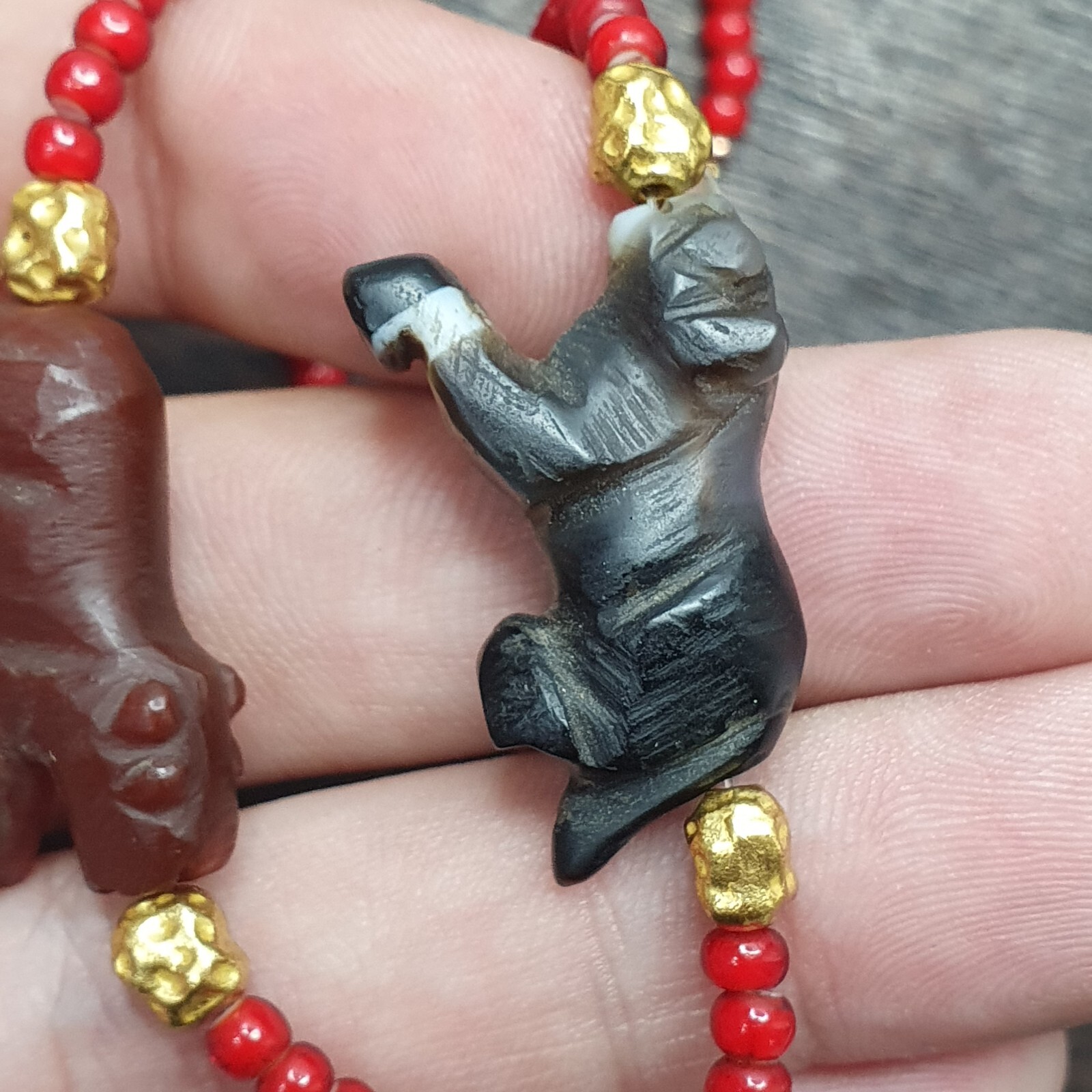 Antique Sulemani Agate animals Venetian Whiteheart Beads Necklace ...