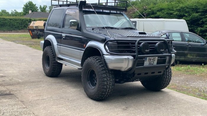 Mitsubishi Pajero / Shogun MK2 SWB 2.5" Rear Suspension Lift Springs ...