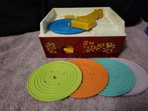 Fisher Price Music Box Record Player with 5 Discs , Toys , Kids , Music ...