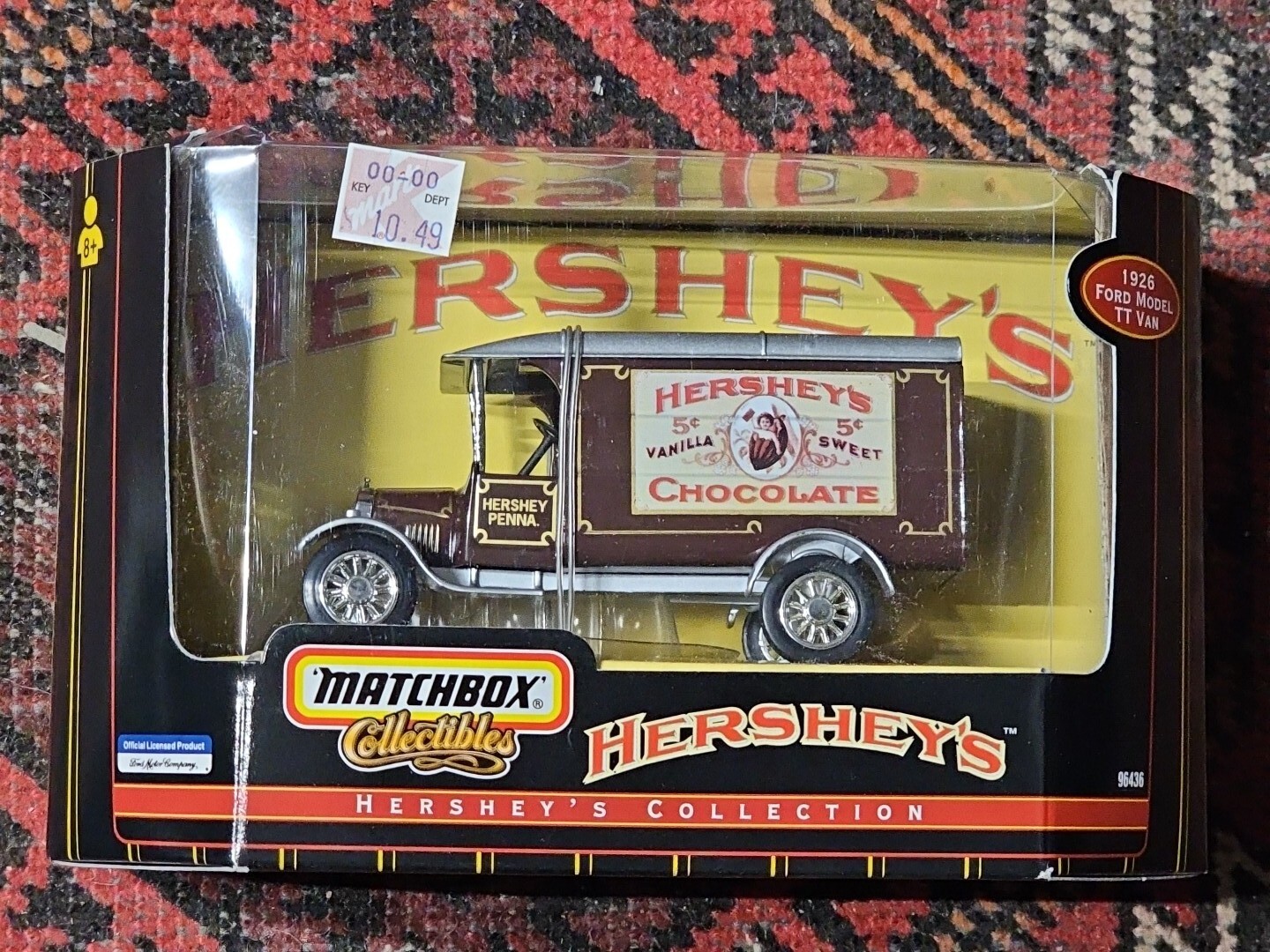 Matchbox Collectibles Hershey's 1/43 1926 Ford Model TT Van Delivery ...