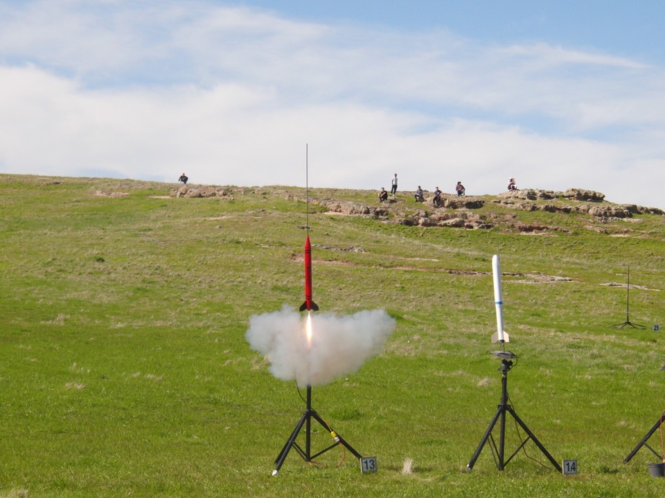 Crayon Model Rocket Kit from Bad Boy Rocketry 2.2" dia., 27" tall, 29mm ...