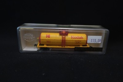 Model Power - N Scale - "Kodak" Single Dome Tank Car NOS | eBay