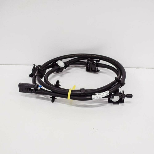 NEW MB GLC X253 FRONT WINDSCREEN WASHER NOZZLES HEATED A2538602300 ...