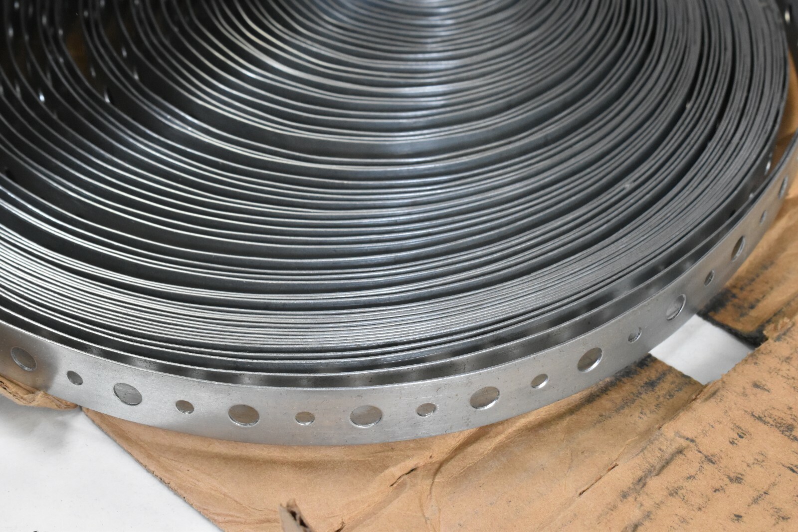 50 ft Roll Metal Hanger Strap Perforated Galvanized Steel 3/4"x50' Pipe ...