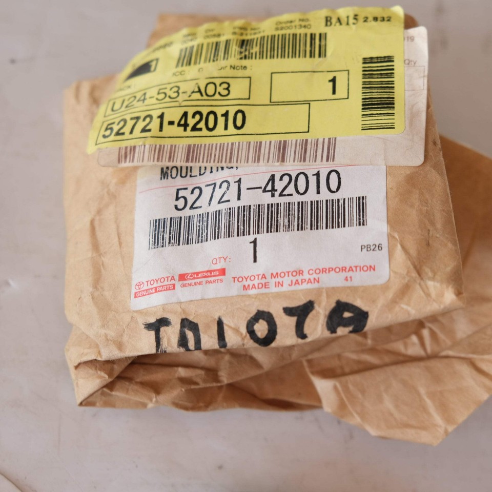 52721-42010 MODANATURA FENDINEBBIA CERCHIO TOYOTA RAV4 2016 10G | eBay