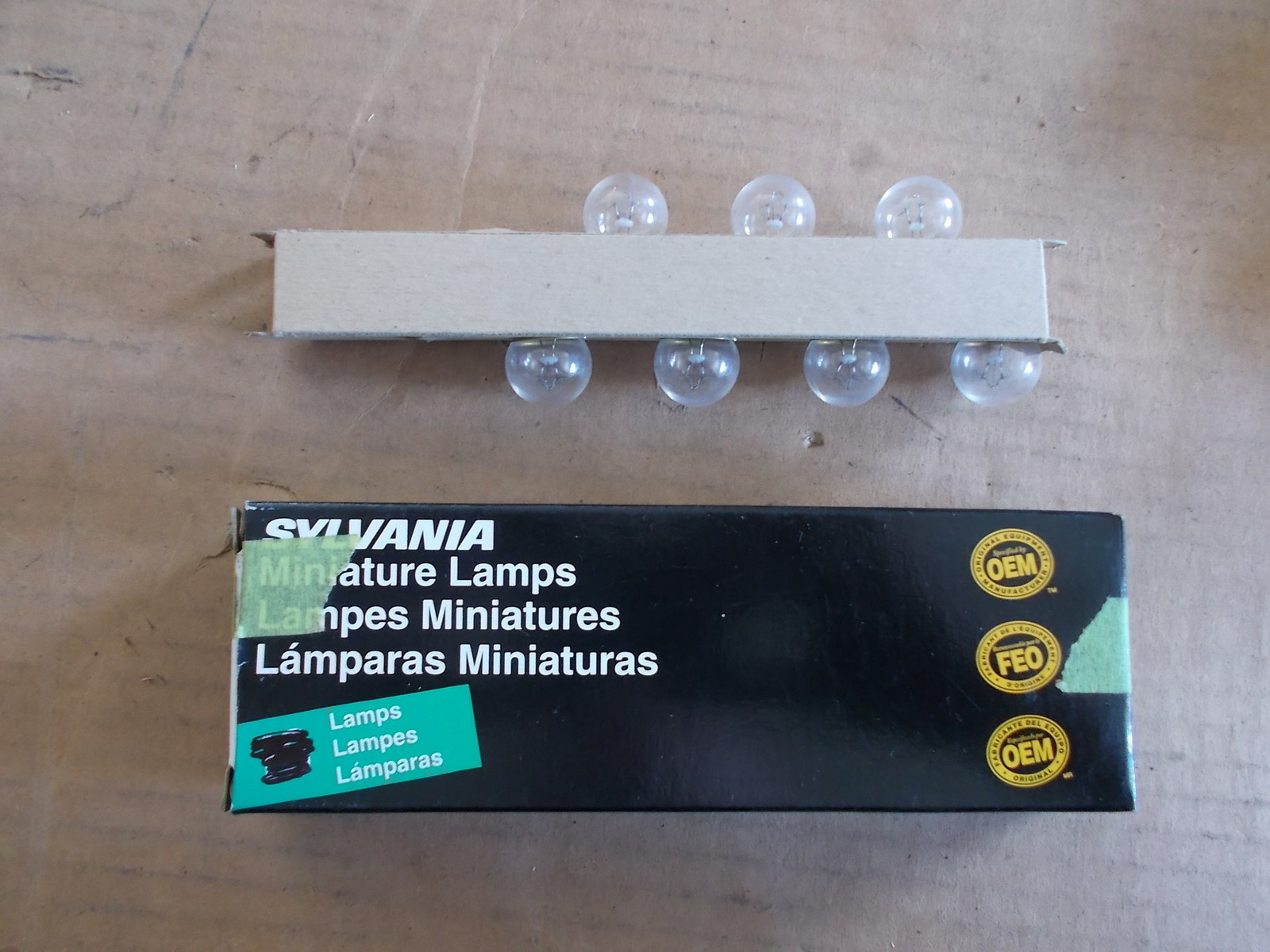 NEW Sylvania 97 Miniature Lamps, Box of 7 Light Bulbs *FREE SHIPPING ...