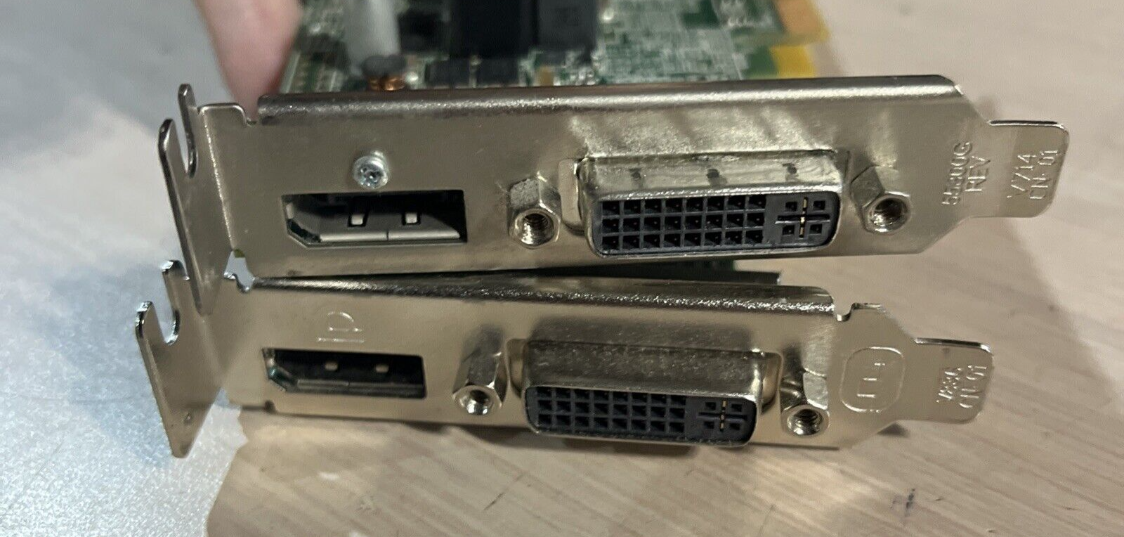 LOT OF 2 AMD 109-C55257-01_02 RADEON C552 1GB PCIE D-PORT DV-I VIDEO ...