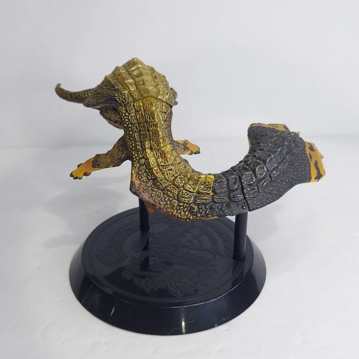 Goldbeard Ceadeus Armor