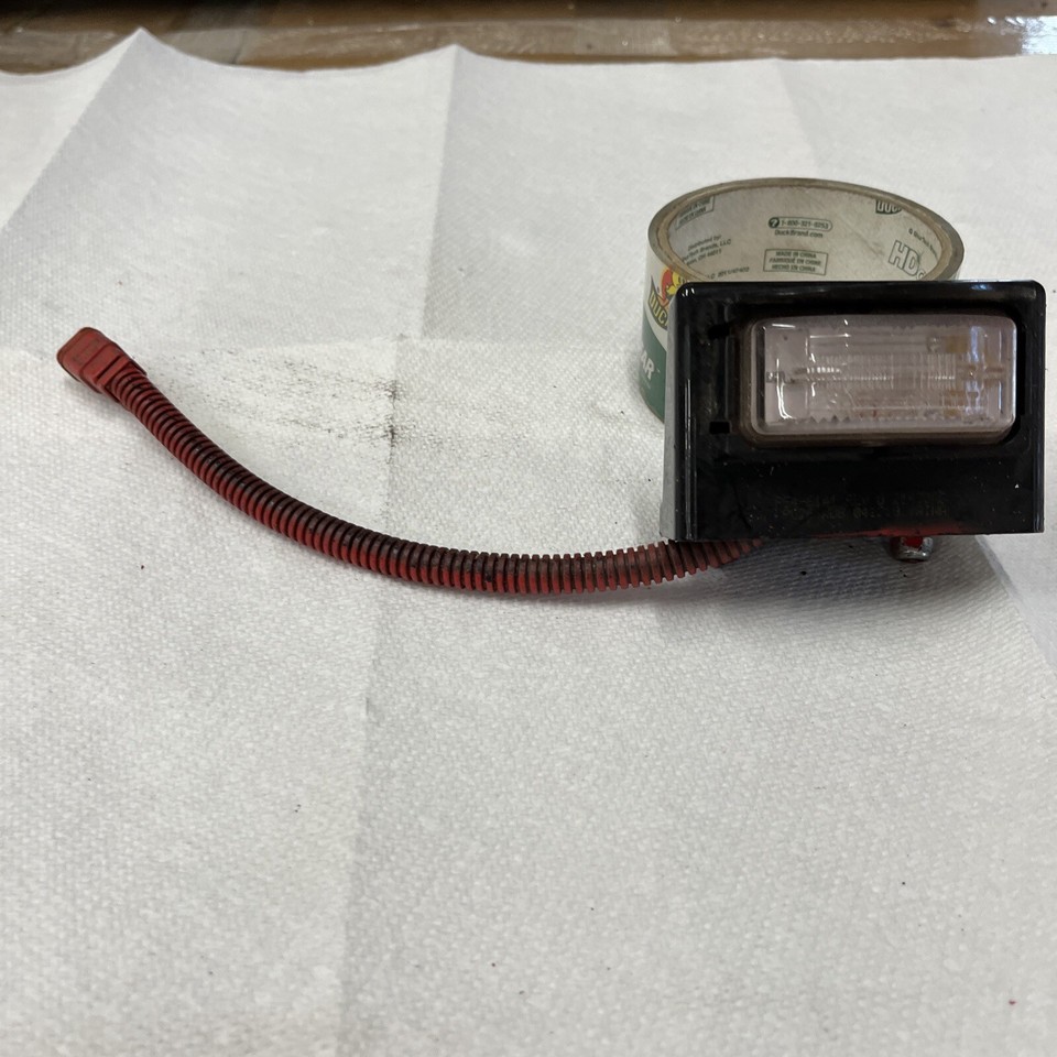 Peterbilt Rear License Plate Light P54-6141 | eBay