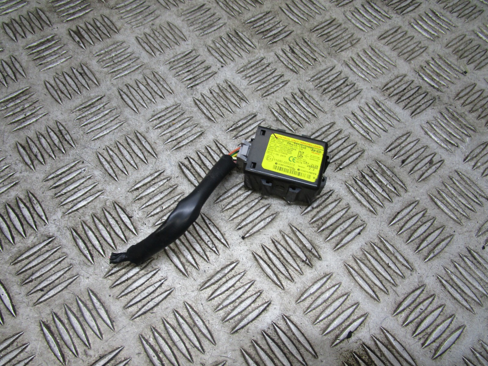 2012 KIA RIO 3DR G4LA IMMOBILIZER CONTROL MODULE 95420-2V000 OEM | eBay