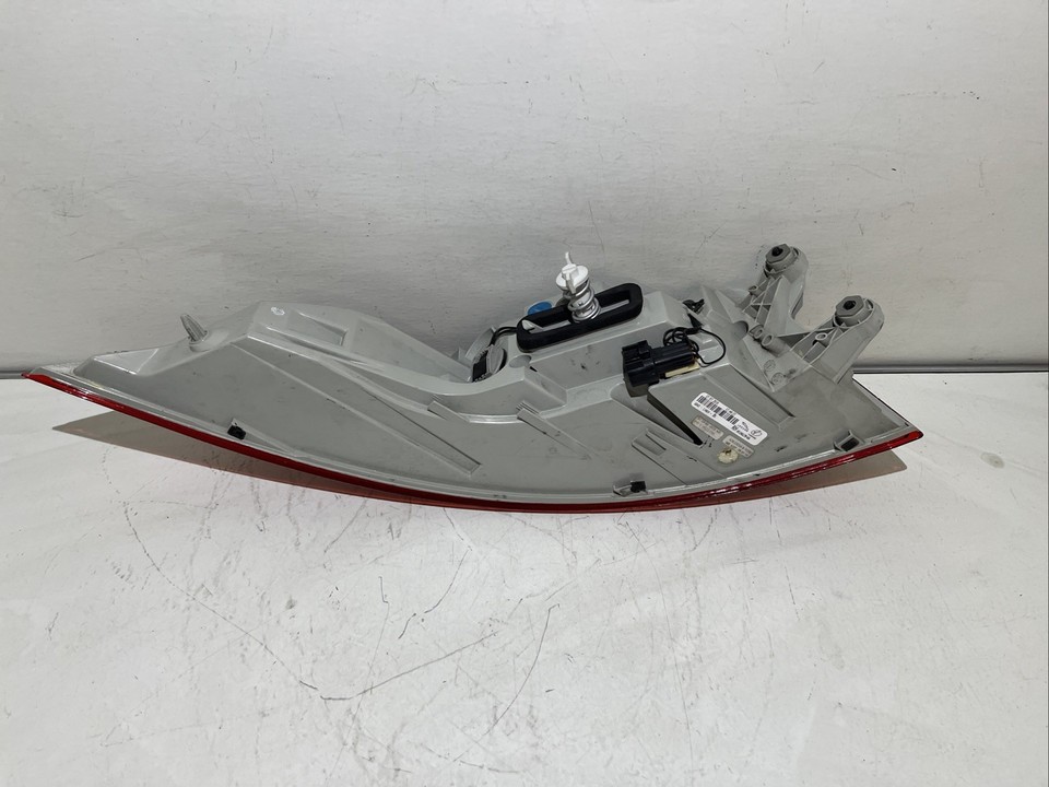 2016 - 2019 Jaguar XF Tail Light LED Tail Light Passenger Right RH OEM ...