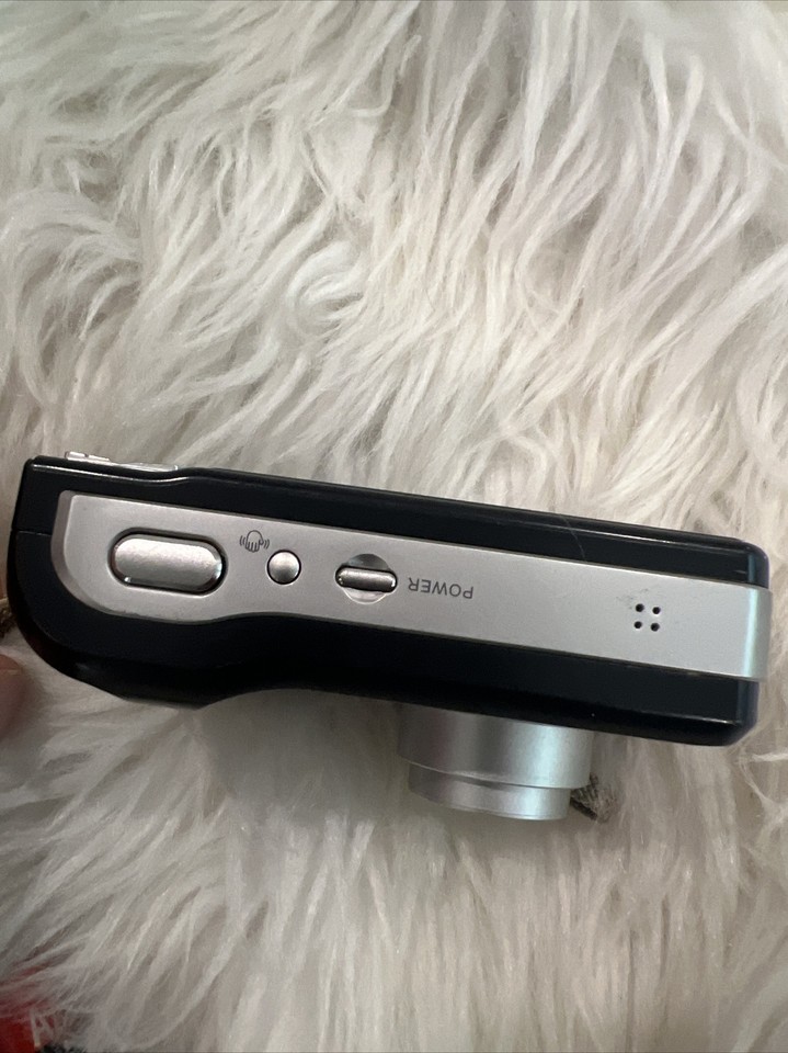 Optimus 8.0 Mega Pixels 3x Optical Zoom Lens Compact Camera Black ...