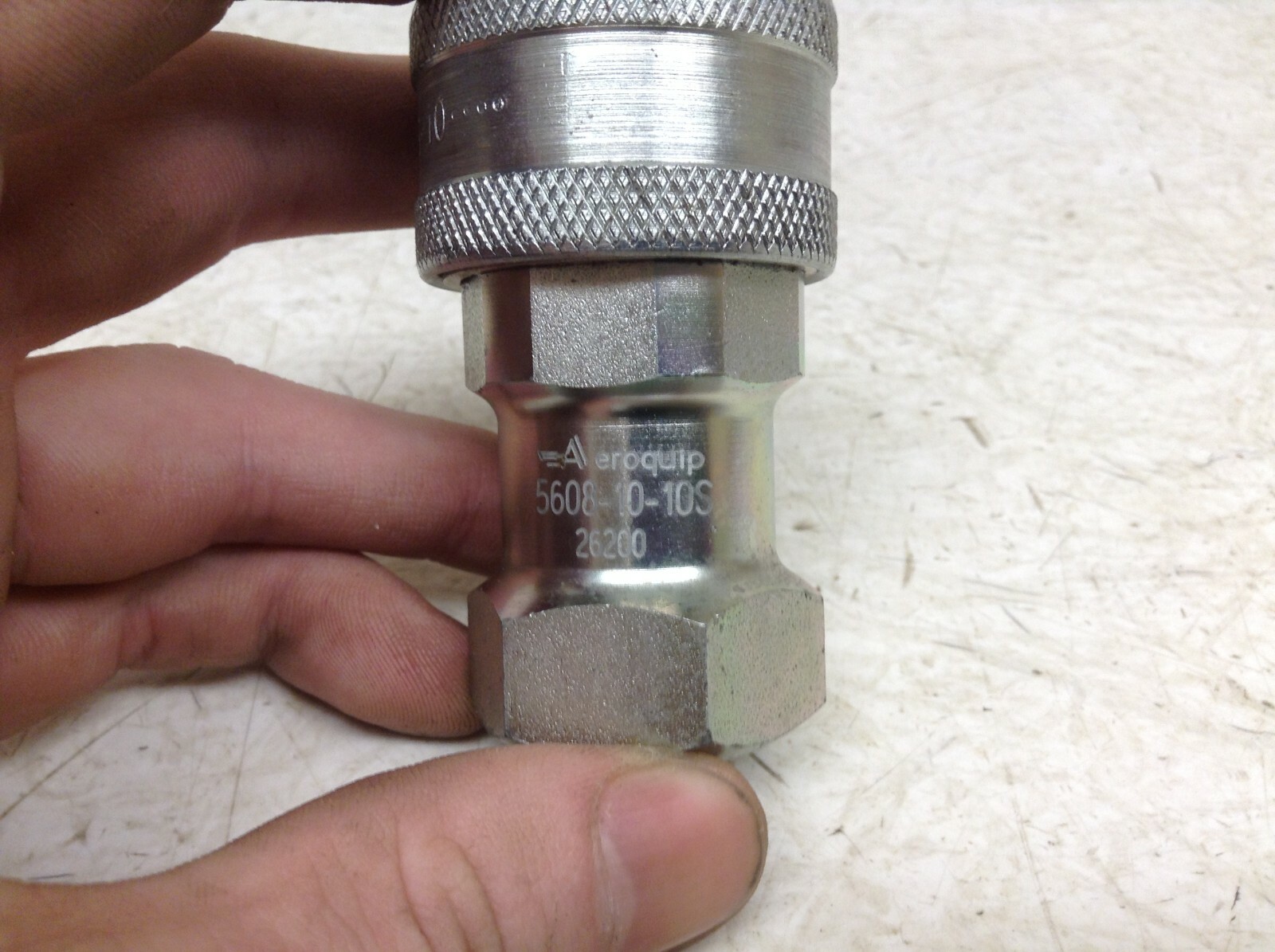 Eaton Aeroquip 5608-10-10S FD56-Series-10 Quick Connect Coupling New ...